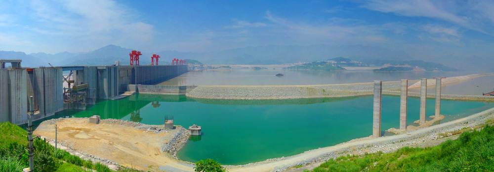 Přehrada Tři soutěsky: Největší elektrárna náleží Číně